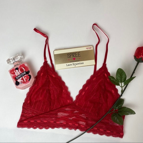 Spree | Intimates & Sleepwear | 2 Pack Floral Lace Bra Set | Poshmark